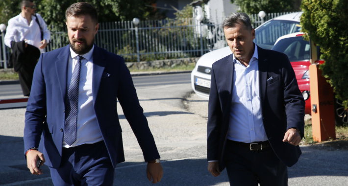 Sve je počelo s preporukom: Selam gospodine Novaliću. Asim mi je rekao ...