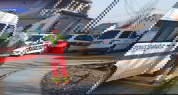 Jedna osoba ranjena: Pucnjava u Sarajevu, na licu mjesta policija i vozilo Hitne pomoći