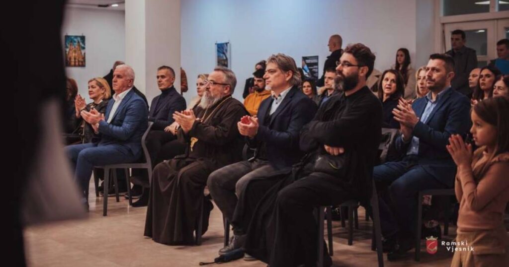 Izložba "Nacionalni spomenici u BiH" predstavljena publici u Mostaru