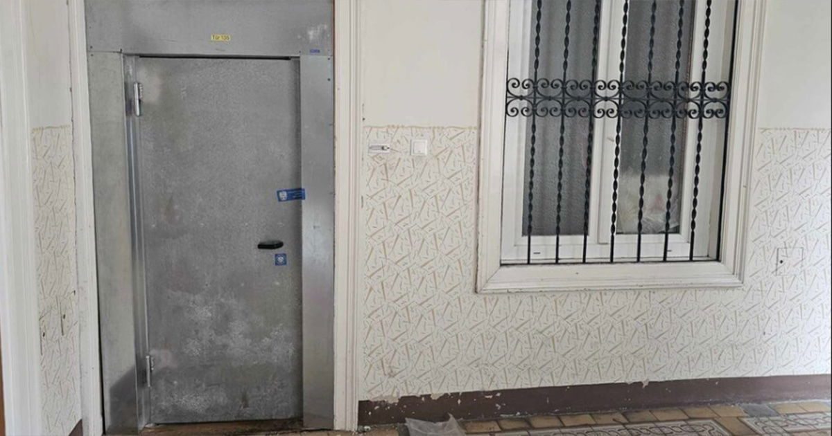 Horor u stanu s čeličnim vratima: Tijelo državljanina Srbije raskomadano u kadi