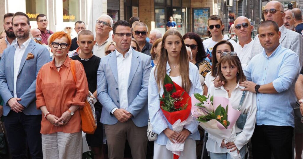 Polaganjem cvijeća i odavanjem počasti obilježena 29. godišnjica ...