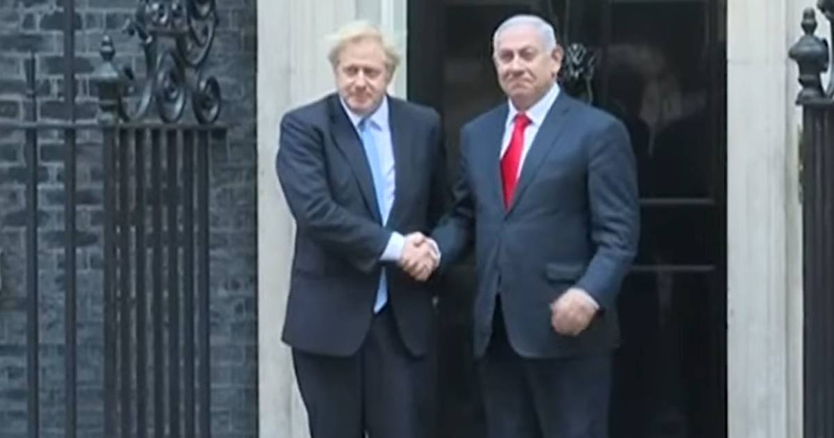 Boris Johnson: Netanyahu je otišao u moj toalet. Nakon toga u njemu je ...