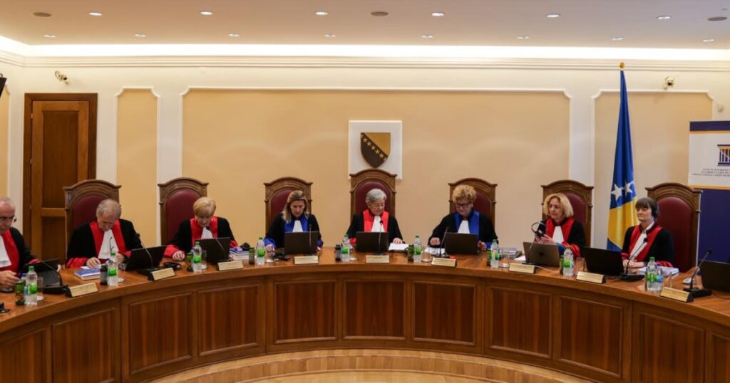 Ustavni sud BiH donio privremenu mjeru u vezi udžbenika historije u ...