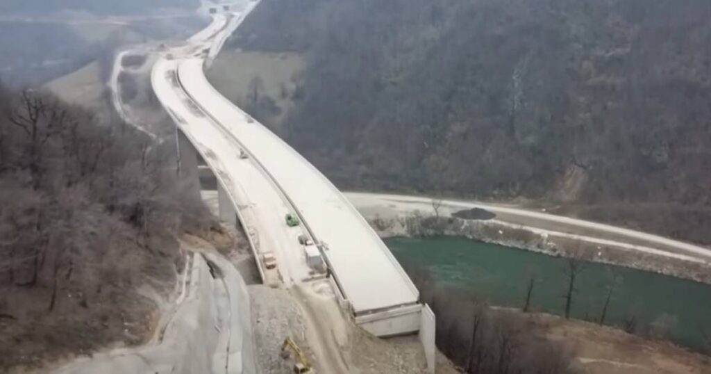 Pogledajte kako izgleda dionica zbog koje su pohapšeni direktori ...