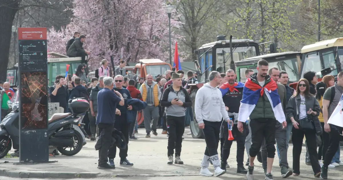 Počelo okupljanje u Beogradu uz jake policijske snage