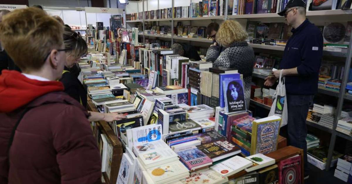 Otvoren Sarajevski sajam knjiga pod motom "Čitaj me - Knjiga, Memorija, Mediji"