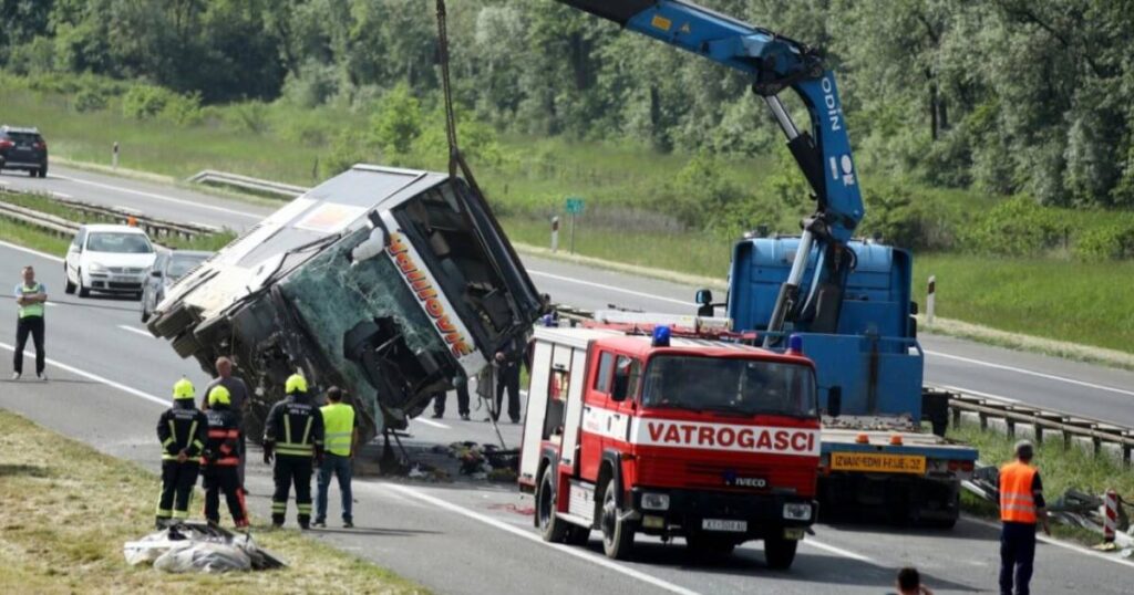 Tragedija u Hrvatskoj: Dvije osobe poginule, povrijeđena 31, čak 18 zadobile teške povrede