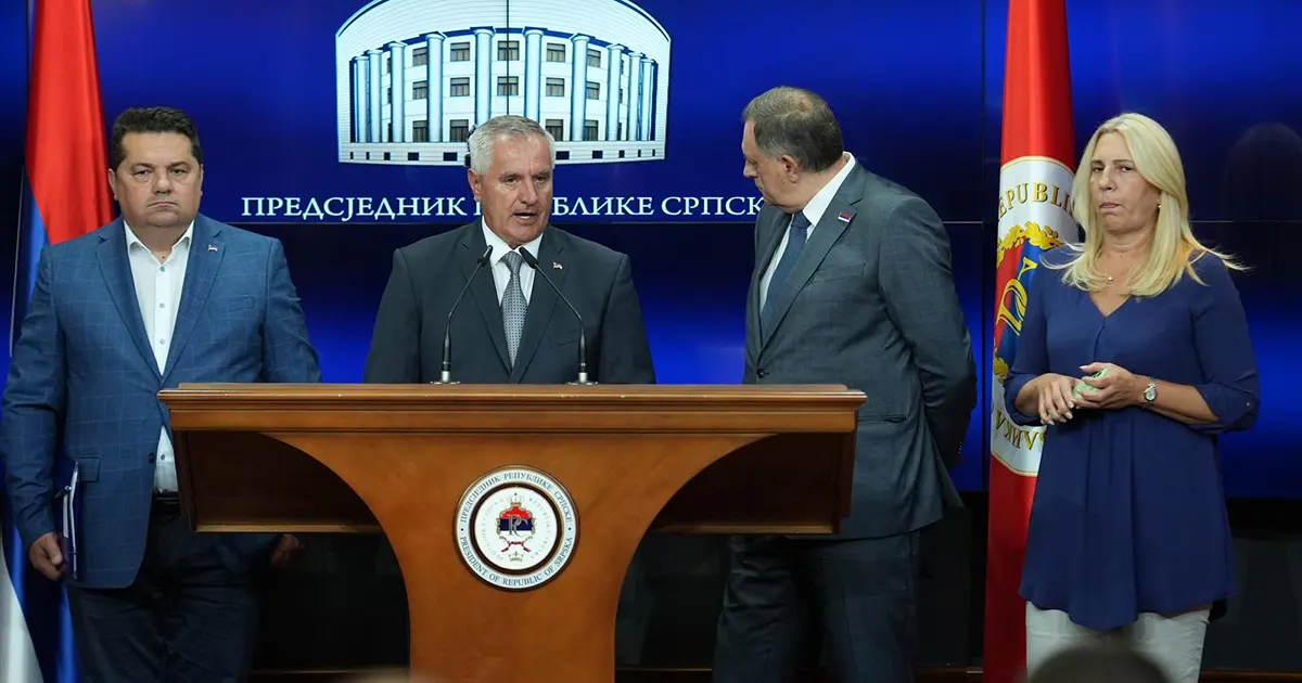 Vlastima u RS-u sve odluke se sada vraćaju kao bumerang. Dodik više nema prostora za manevar