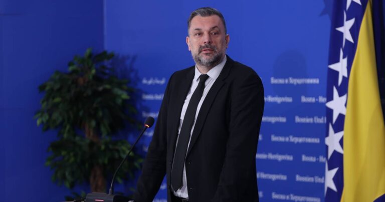 Konaković govorio o SNSD-u, pa poslao poziv HDZ-u